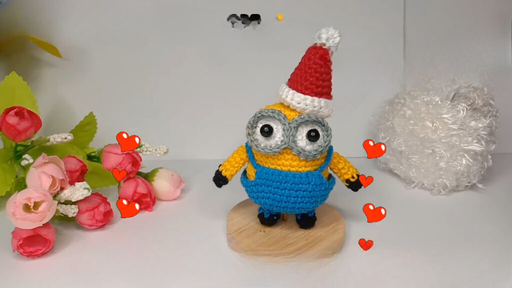 Crochet Oreo Cookie Man Keychain Amigurumi Patterns
