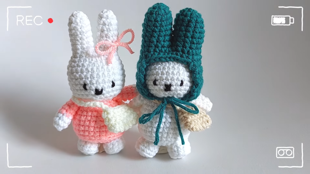 Crochet Miffy keychain